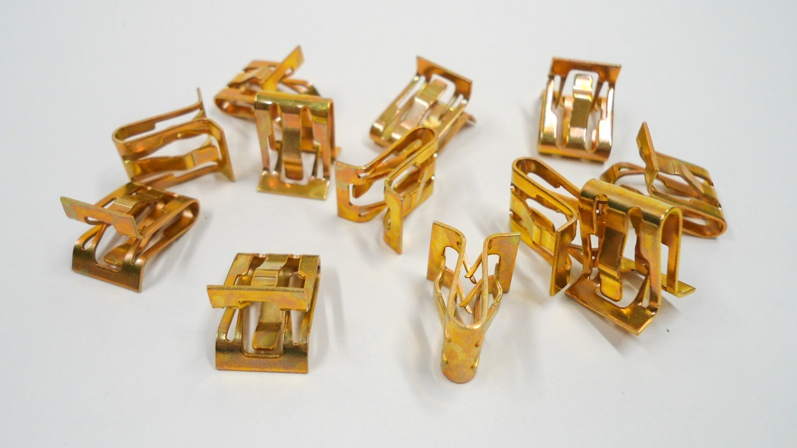 12 PILLAR TRIM/RADIATOR GRILLE CLIPS! 11589329 FITS EQUINOX TRAILBLAZER ...