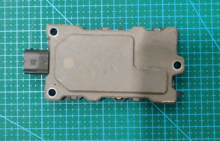 Mercedes-Benz OEM - Emission Sensor Module 210 830 06 72 - W210 E320 ...