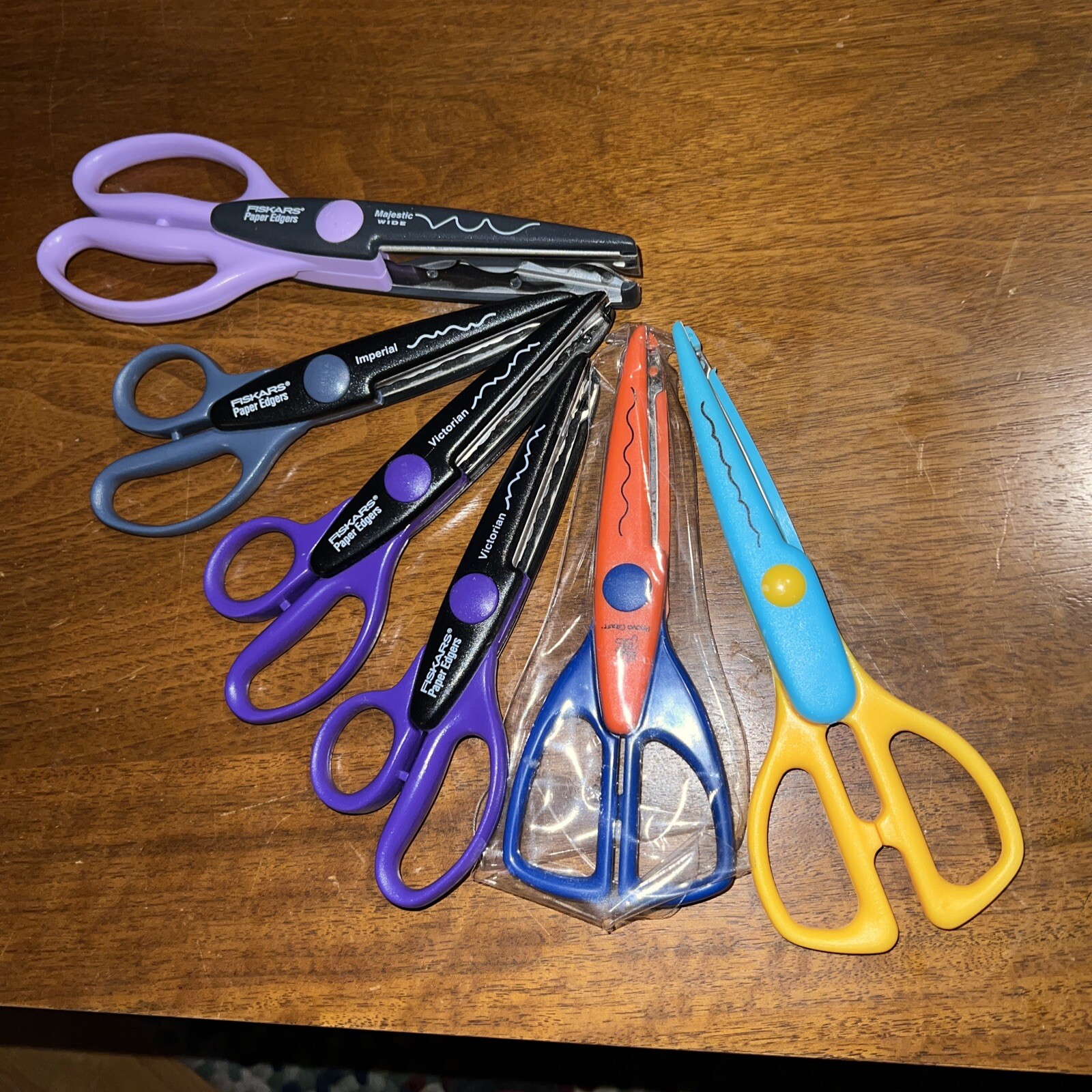 Fiskars Paper Edgers Scissors (Set of 6) Scrapbooking, Invitations | eBay