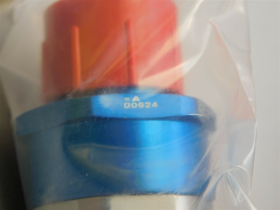 Aeroquip 3905-12 CPLG Half / 3902-12 Male Half Aerospace Quick Connect ...