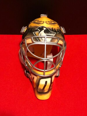 2001 - 2002 UPPER DECK MINI GOALIE MASK - JOHAN HEDBERG - CROME -SHORT ...