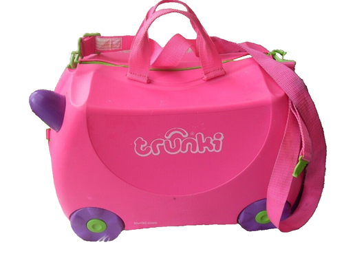 TRUNKI PINK TRIXIE SIT ON AND RIDE CASE WITH STRAP AND KEY #137 | eBay UK
