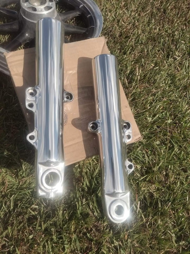 Harley LOWER LEGS FLHTC ULTRA FLHTCU ROAD KING FLHR FLHRS FLHRC ...