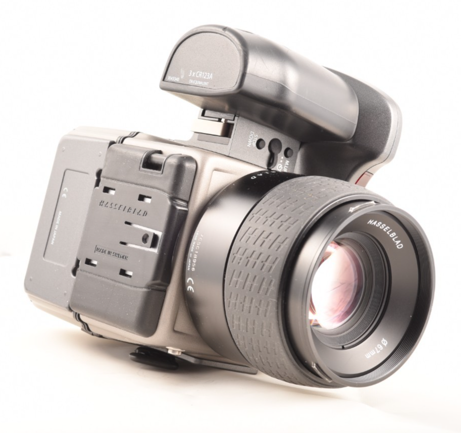 Hasselblad H2 body with HC 2.8/80, HV 90x finder and HM1632 film ...