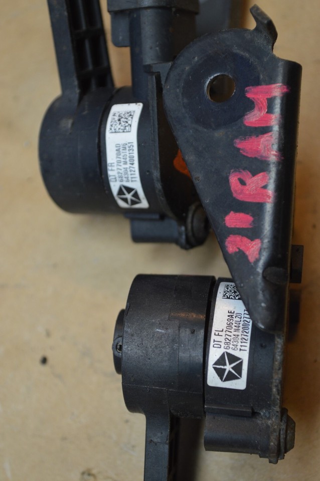 2021 DODGE RAM 1500 5.7 4X4 LEFT & RIGHT SIDE SUSPENSION HEIGHT SENSOR ...