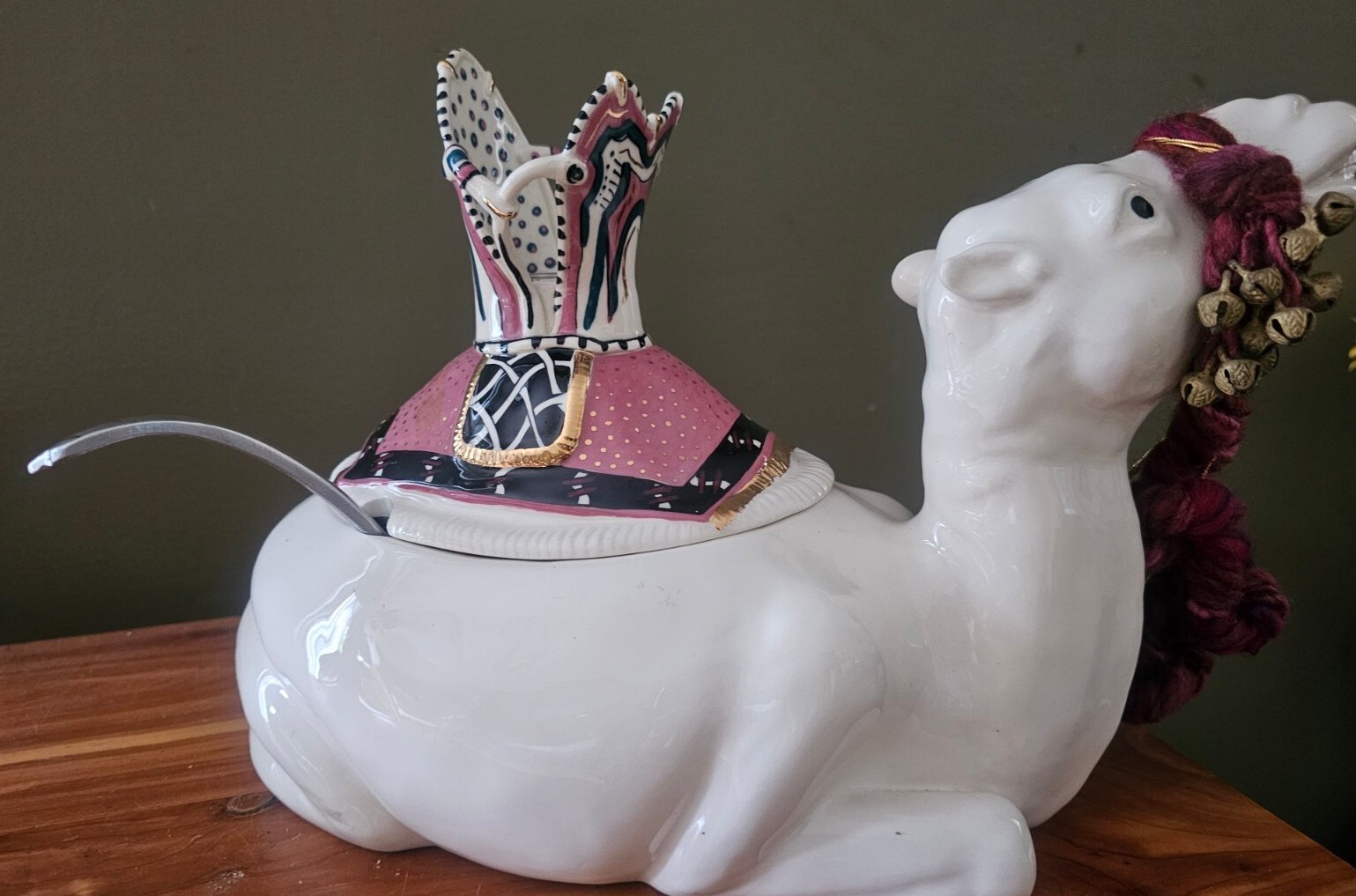 Vintage TOM HATTON CAMEL CERAMIC TUREEN, Whimsical ULTRA RARE | eBay