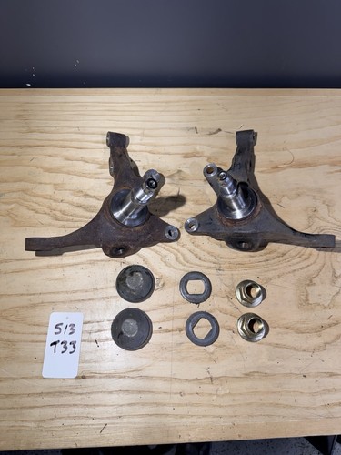 89-94 Nissan 240sx S13 OEM Front Steering Knuckles Spindles PAIR Left ...