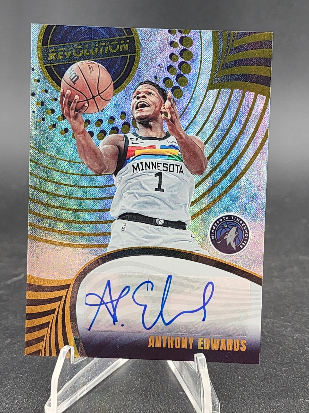 Anthony Edwards 2022 Revolution #A-ANT Autographs Price Guide - Sports ...