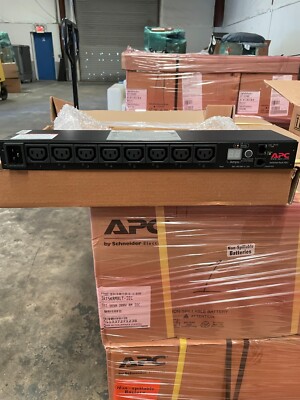 APC Rack PDU, Switched 1U/16A/208/230V with 8 Outlets (AP7921B) (5 ...