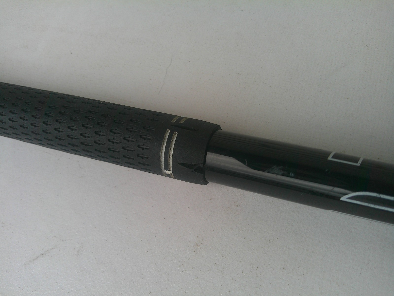 Fujikura ATMOS RED 50g Regular Flex Driver Shaft - TaylorMade Tip - 44. ...