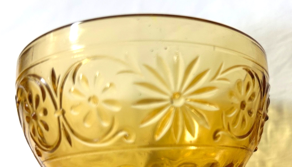 Vtg 3 Amber Daisy Dessert/Fruit Bowls + 1 Dessert/Fruit Stand ...