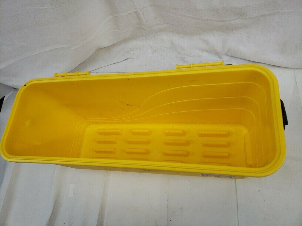 RUBBERMAID COMMERCIAL PRO Plastic Charging Bucket,7 gal.,Yellow ...