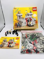 LEGO 6073 Knight's Castle Instructions and Parts List