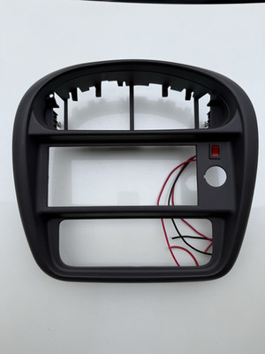 PLYMOUTH PROWLER 97-02 DASHBOARD RADIO CENTER TRIM FRAME SURROUNDING ...