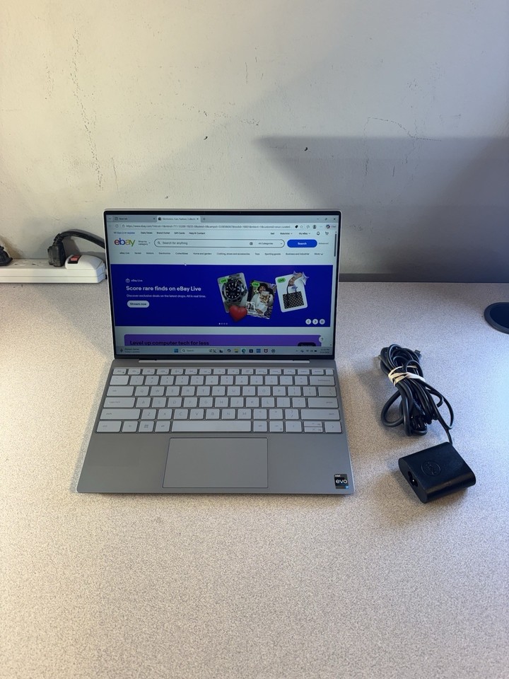 Dell XPS 13 9315 | i7-1250U | 32GB RAM | 1TB SSD | 13” | Windows 11 ...
