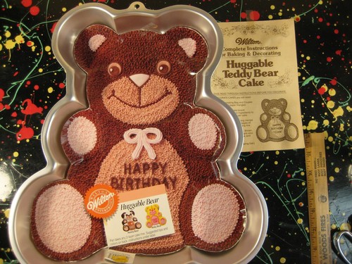 Huggable Teddy Bear / Panda / Baby Bear Wilton Aluminum Character Cake ...