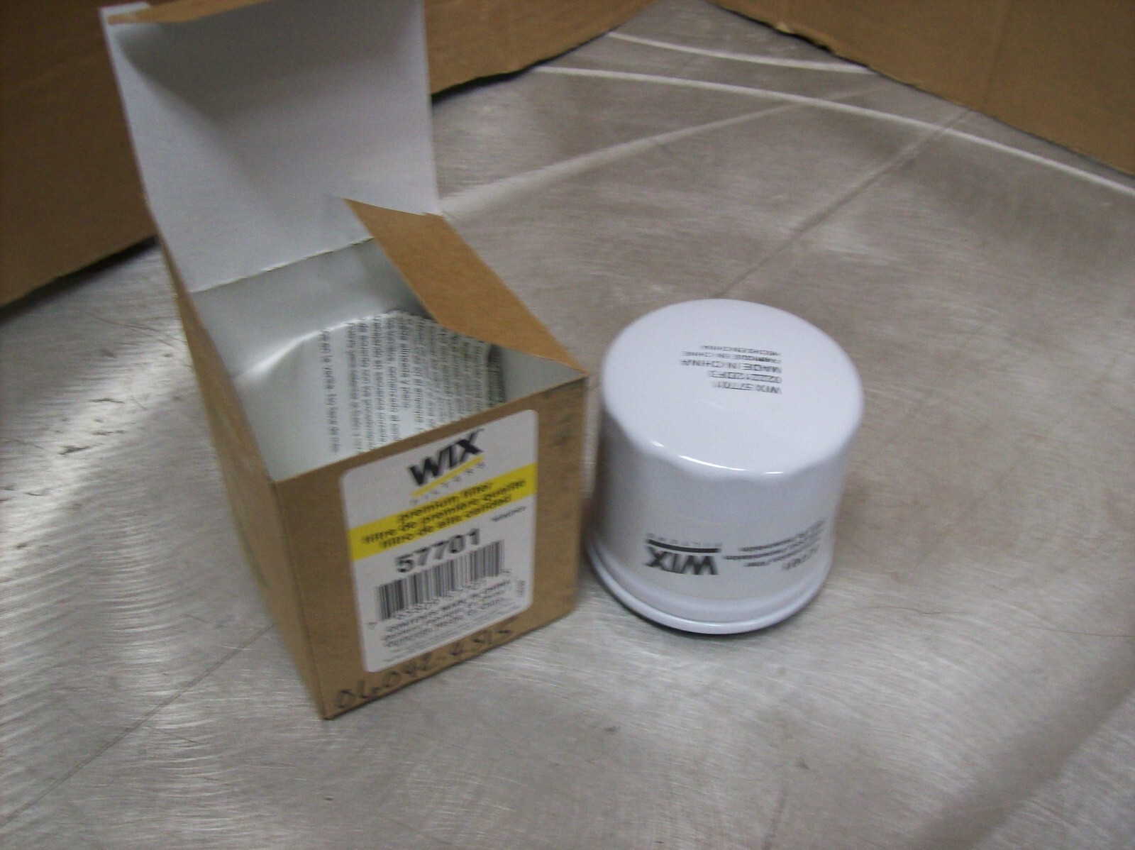 Wix 57701 - cross reference oil filters | oilfilter-crossreference.com