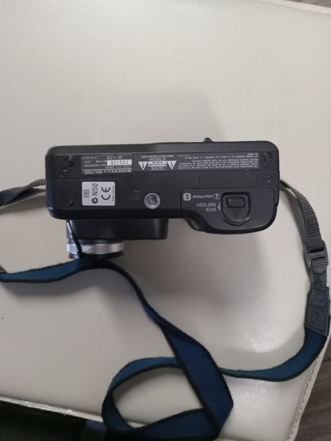 Sony Mavica MVC-FD88 1.3MP Digital Camera - Metallic gray for sale ...