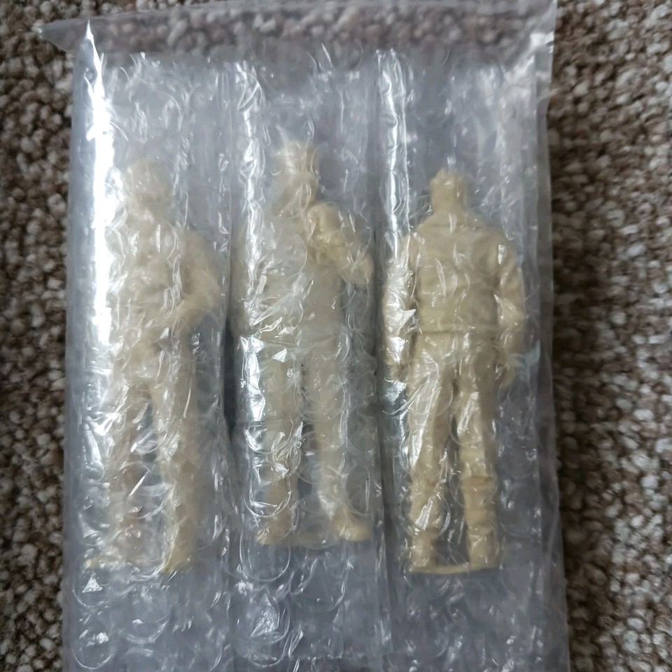 Trumpeter 1:24 Scale Supermarine Spitfire MK.VB Model Kit. | eBay UK