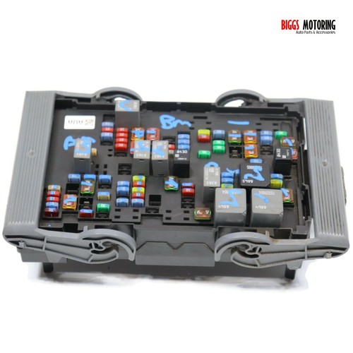 2010-2013 Chevy Silverado 1500 Engine Fuse Box Junction Relay 22798215 ...