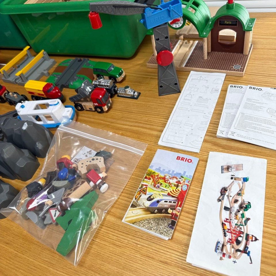 BRIO World 33766 Deluxe Railway Set Ultimate Wooden Train Adventure | eBay