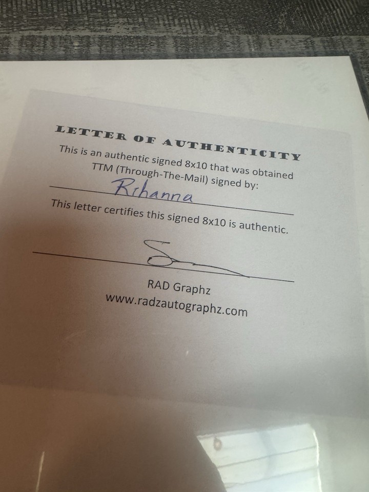 RIHANNA - Signed Autographed 8x10 photo - AUTO with COA | eBay