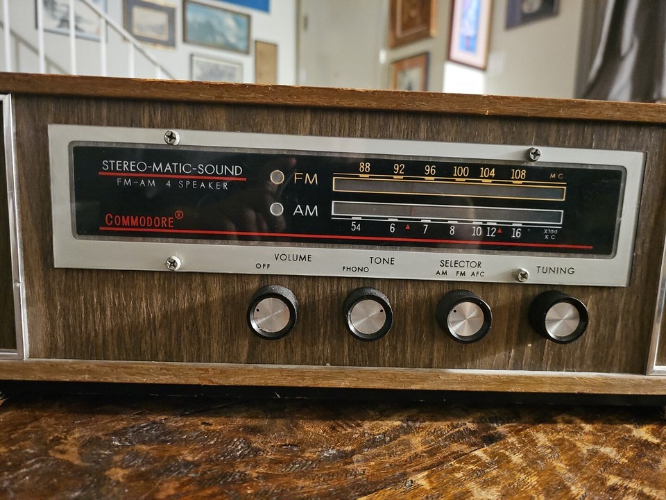 Vintage Commodore 744 Tube Radio Stereo Matic Sound 4 Speaker Japan ...