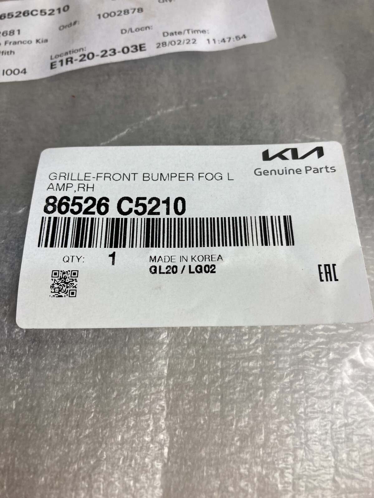 16-19 Kia Sorento GENUINE OEM 86526 C5210 GRILLE FRONT BUMPER FOG LAMP ...