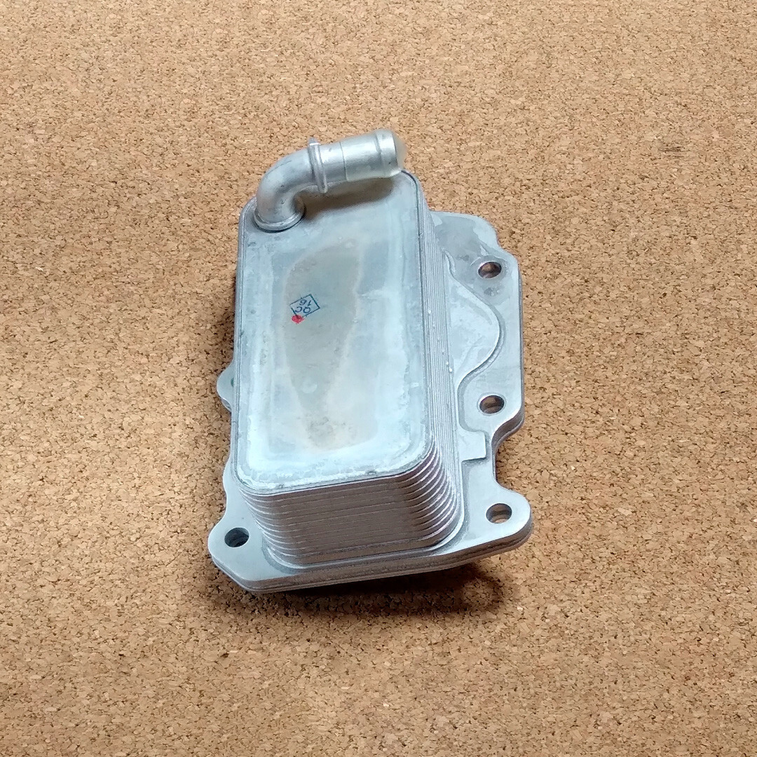 LAND ROVER ENGINE OIL COOLER RANGE ROVER DEFENDER SPORT EVOQUE LR075630 ...