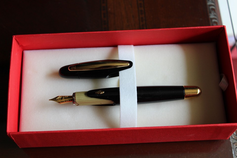 STIPULA SPEED FOUNTAIN PEN BLACK | eBay