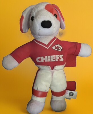 RARE VINTAGE 2000 Kansas City CHIEFS plush toy dog w/ NFL Football Logo ...