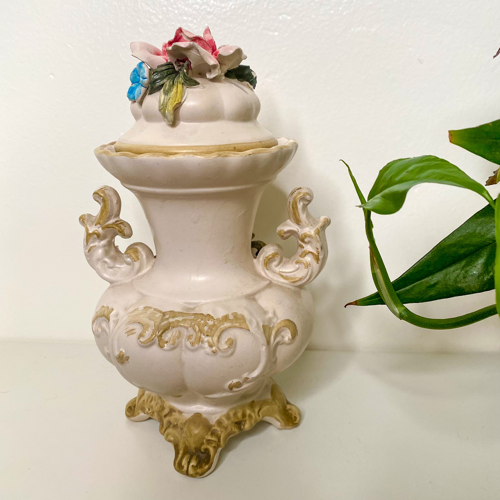 Superb Vtg Capodimonte Urn Vase Double Handles & Lid Roses N Crown Mark ...