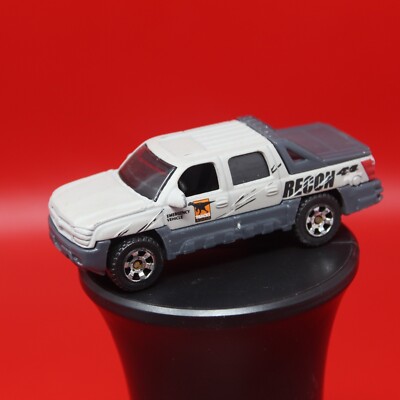 2008 Matchbox Chevrolet Avalanche Gray 1:75 Loose MBX Dino Mountain 5 ...