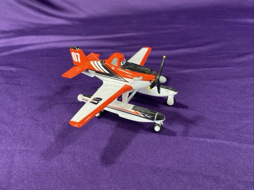Disney Pixar Planes Fire and Rescue Pontoon Dusty Diecast Toy Plane | eBay