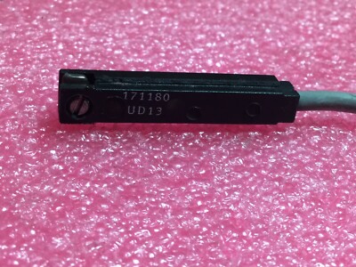 Pneumatic Cylinders - Magnetic Sensor