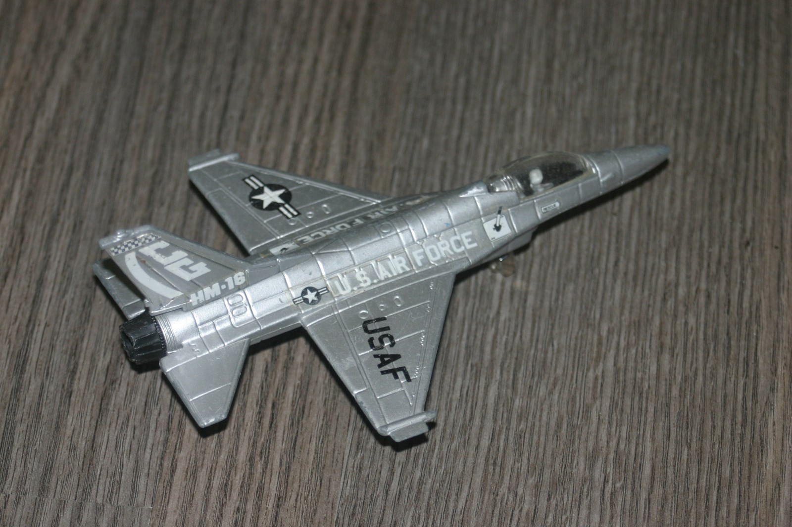 ERTL Force One Die Cast F-16 Falcon Fighter USA F plane | eBay.de