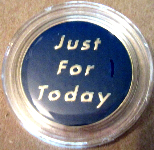 JUST FOR TODAY Narcotics Anonymous Blue 10 Year Medallion Silver Clean ...