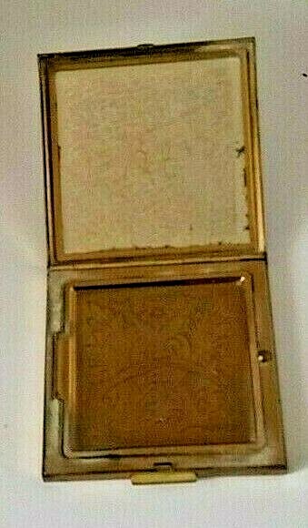 Vintage Petit Point Tapestry Powder And Mirror Compact | eBay