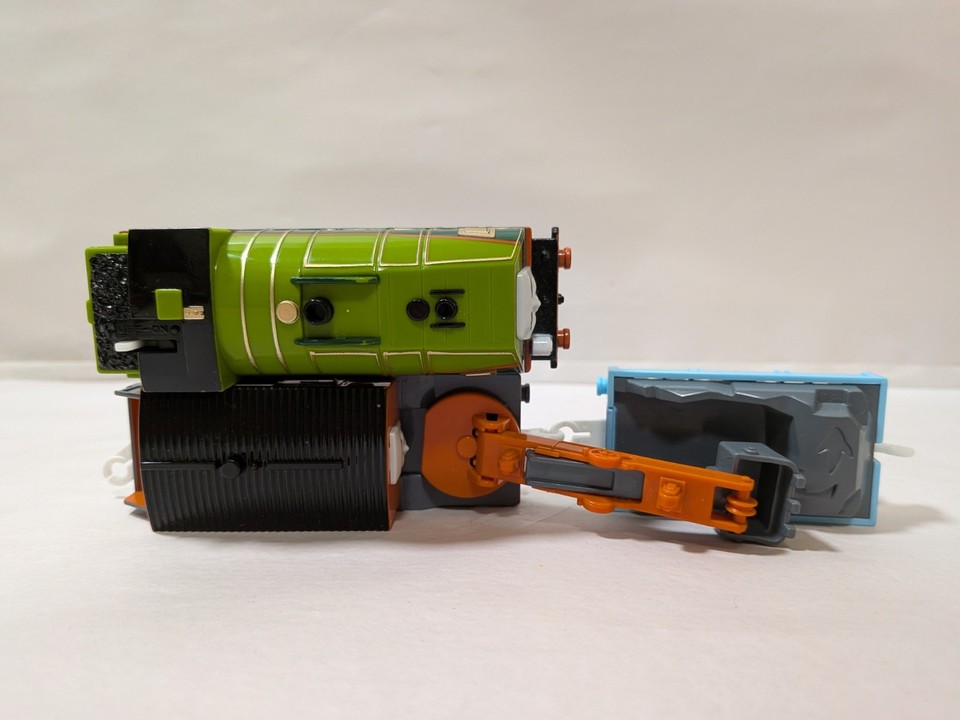 Thomas & Friends TOMY Plarail Trackmaster Gator and Marion Rare Train ...