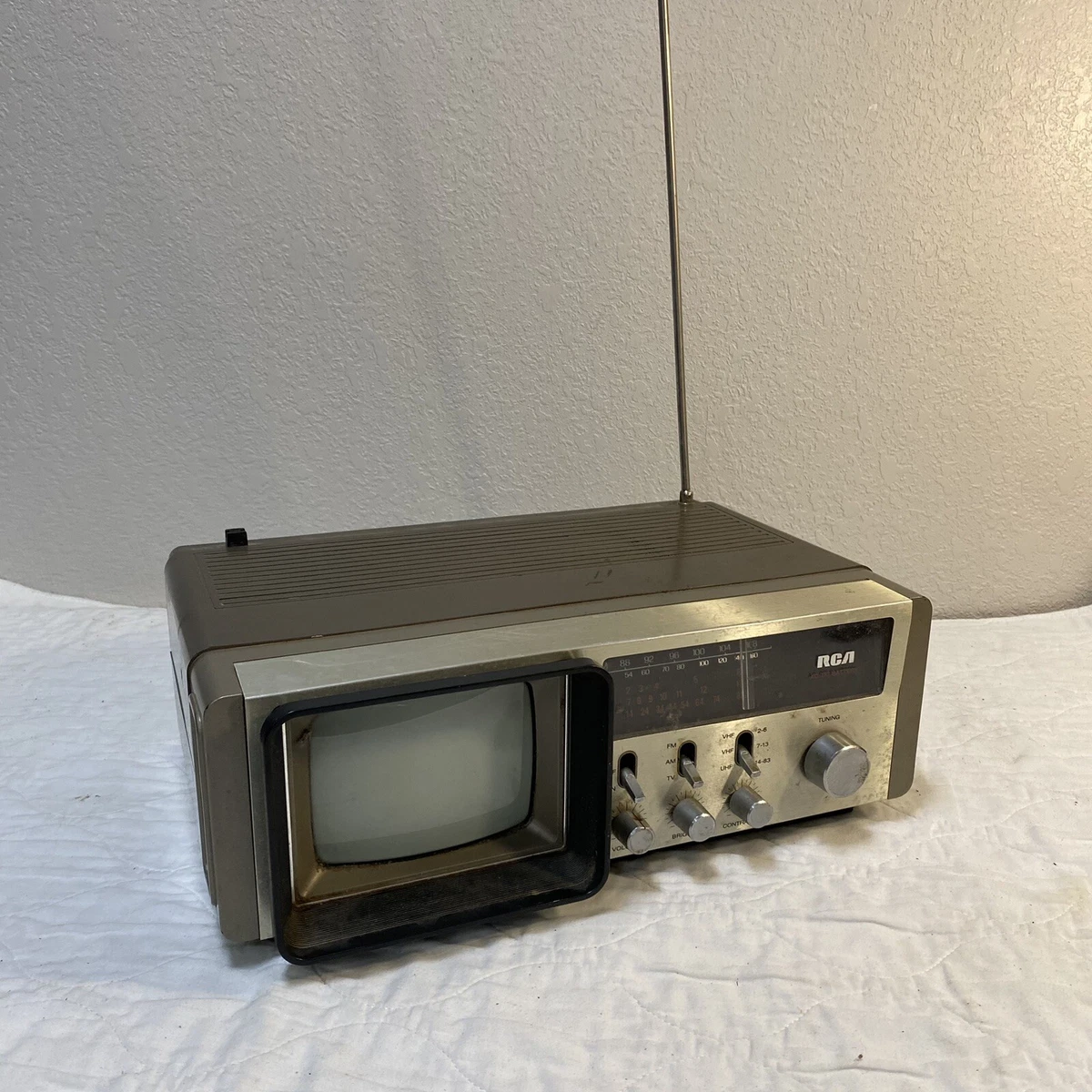 Battery Operated Tv Radio Combo
