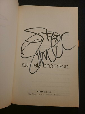 PAMELA ANDERSON SIGNED "STAR" HARDCOVER BOOK BAYWATCH 1ST EDITION 1ST ...