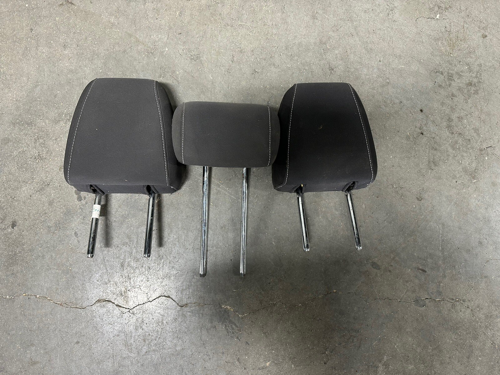 2013-2018 FORD ESCAPE Set of 3 Rear Headrest Black Cloth | eBay