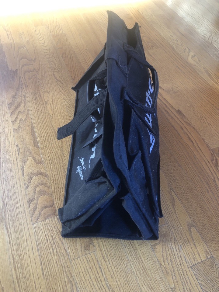 Snap-on “Tote and Promote” Tool Bag tote - used to display tools to ...