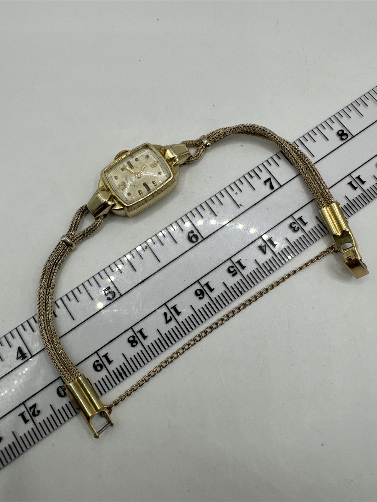 Lady Elgin ladies watch,14K filled ,19 jewels,clasp band with safety ...