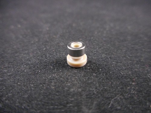 IDEX Frit-in-a-Ferrule 2µm Super Flangeless PEEK with Stainless Steel ...