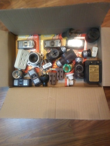 Lot of 20 + Vintage BAKELITE Porc Electrical Parts Light Socket Switch ...