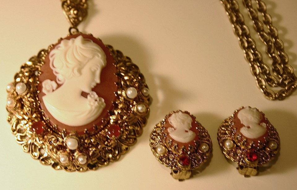 Vintage West Germany Signed Cameo Necklace Clip on Earring Set | eBay