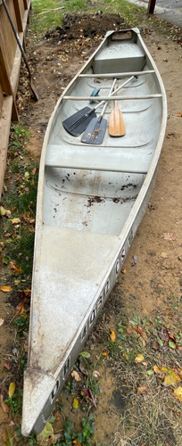 VTG 14' MICHI-CRAFT Aluminum Canoe Square Back 3 Paddles takes 3 HP ...