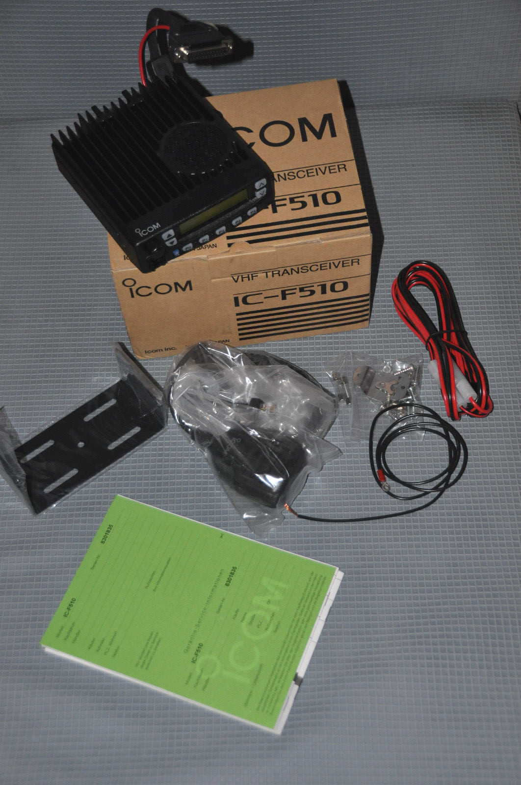 ICOM IC-F510 BIIS VHF Transceiver Funkgerät LKW mit Handsprechgerät 256 ...