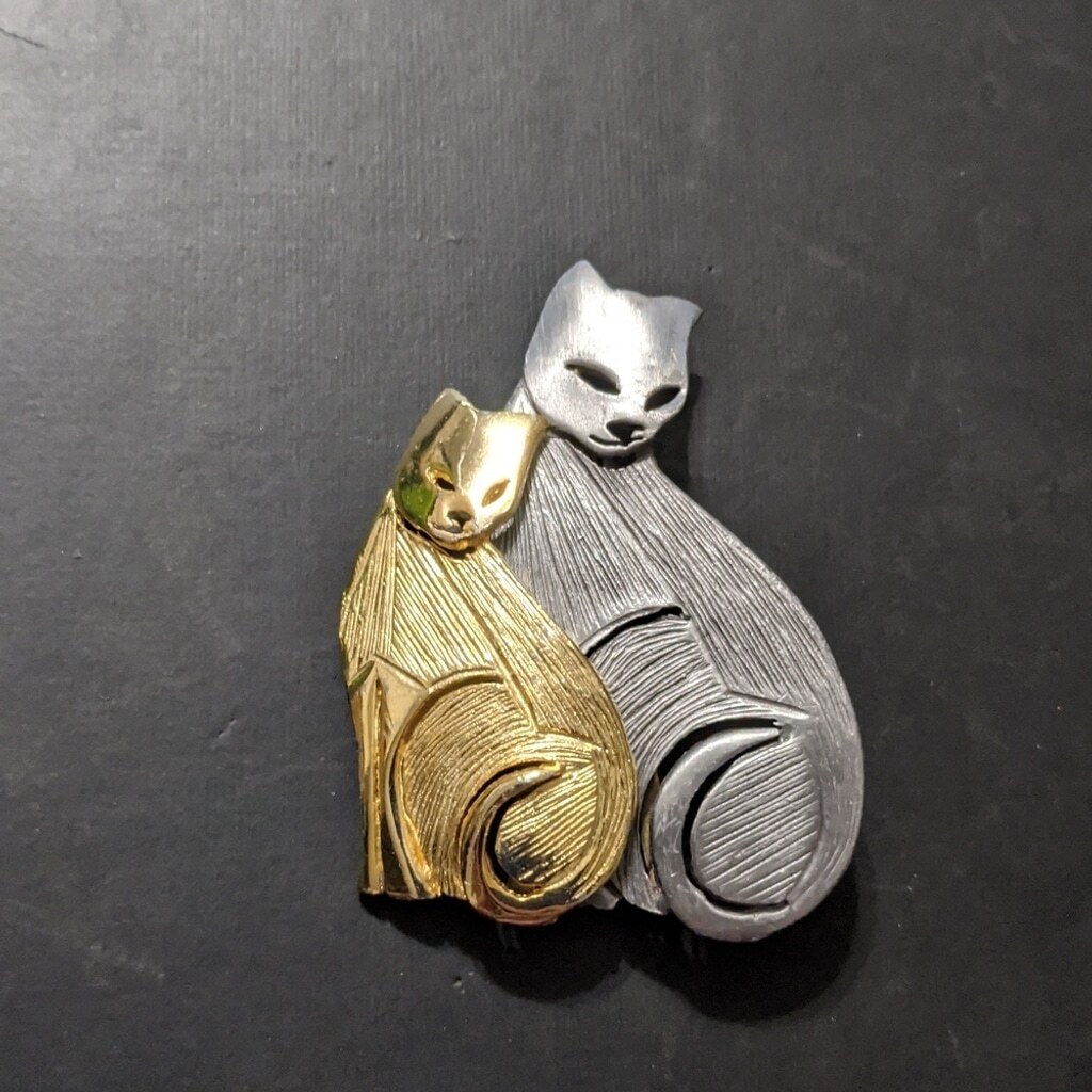 Vintage Ultra Craft Pewter Silver and Gold Tone Cat C… - Gem